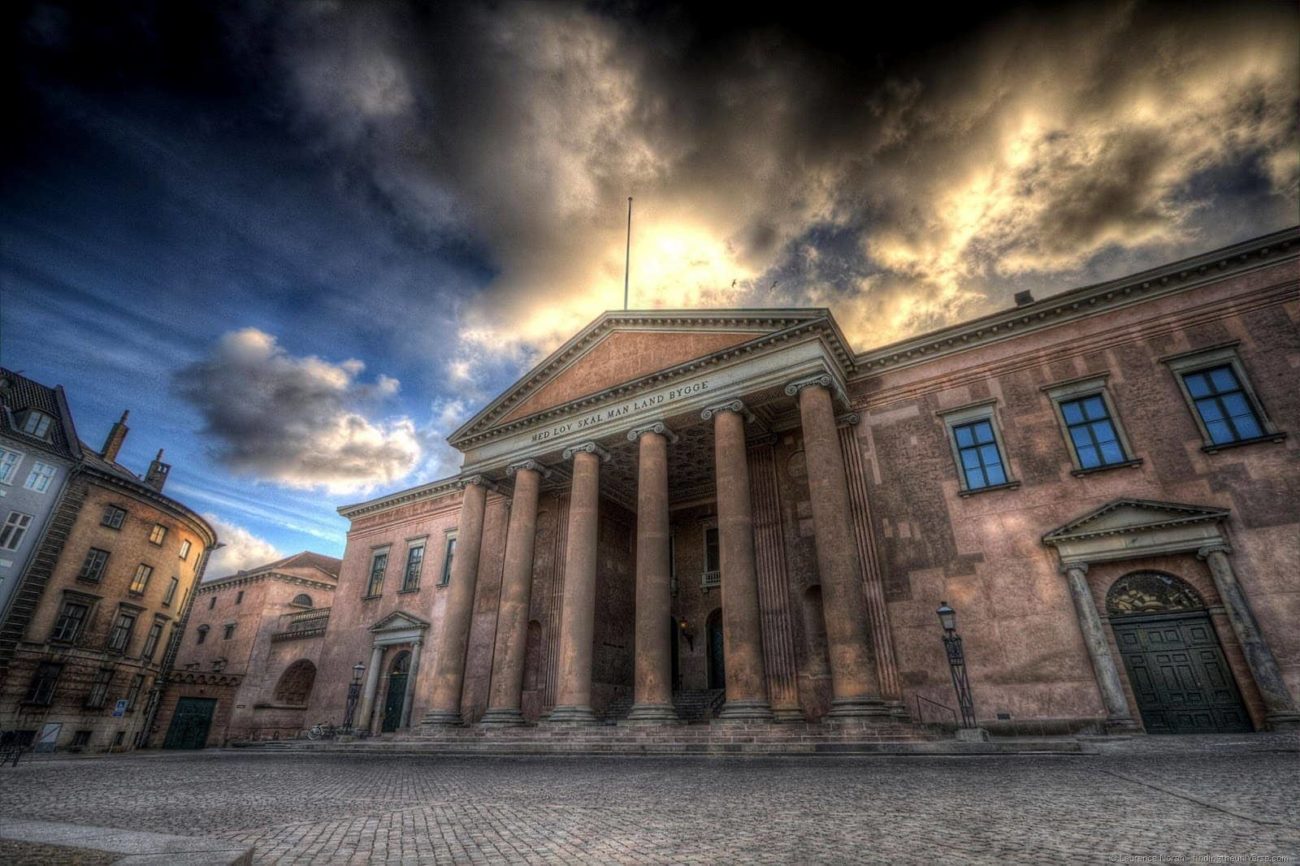 A warm welcome in Copenhagen at the Absalon Hotel - Finding the Universe