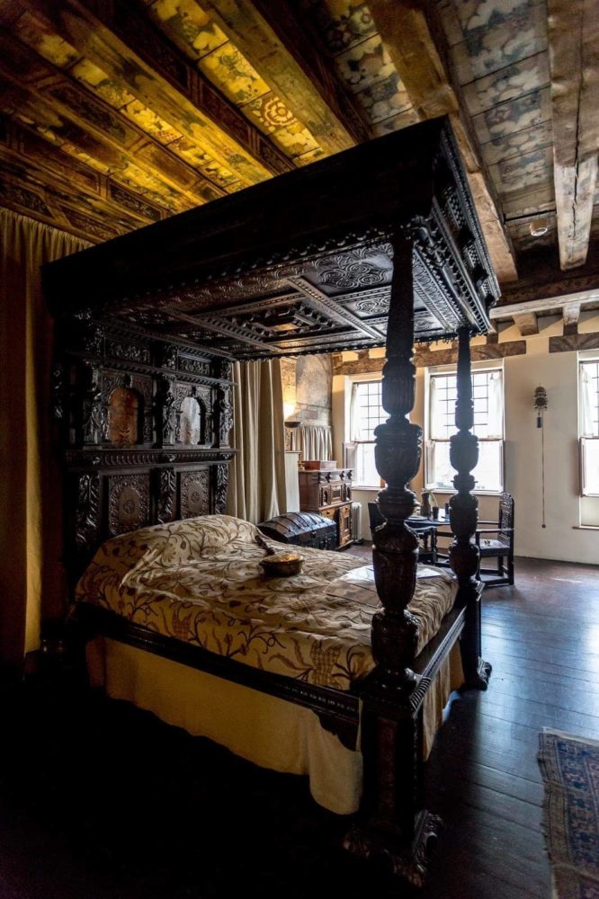 14 Unusual Things To Do In Edinburgh! - Finding the Universe