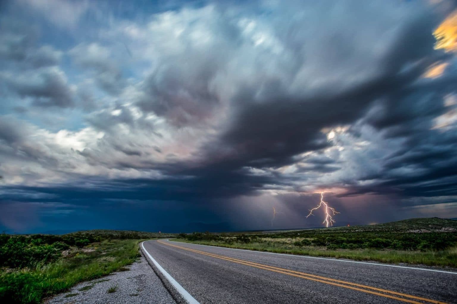 What is RAW in Photography, and why should you shoot in RAW? - Finding ...