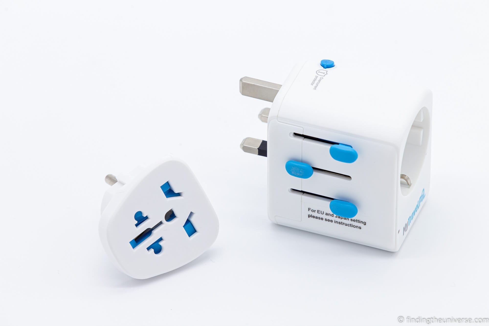 The Best Travel Adapter 2020 - Finding the Universe
