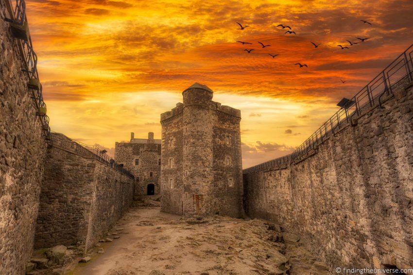 Outlander Filming Locations in Scotland: 40+ Real Sites