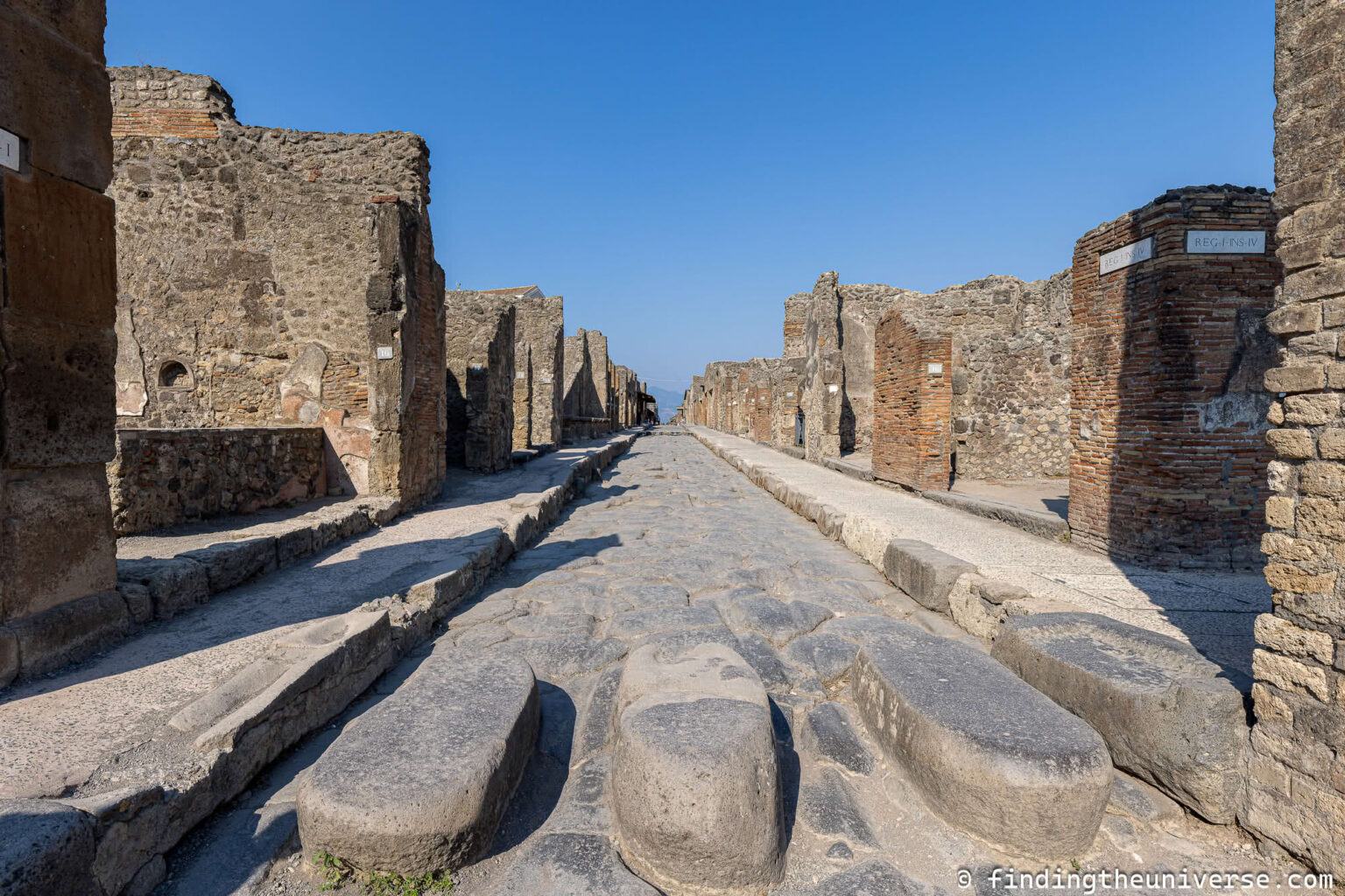 Visiting Pompeii, Italy: A Detailed Guide - Finding the Universe
